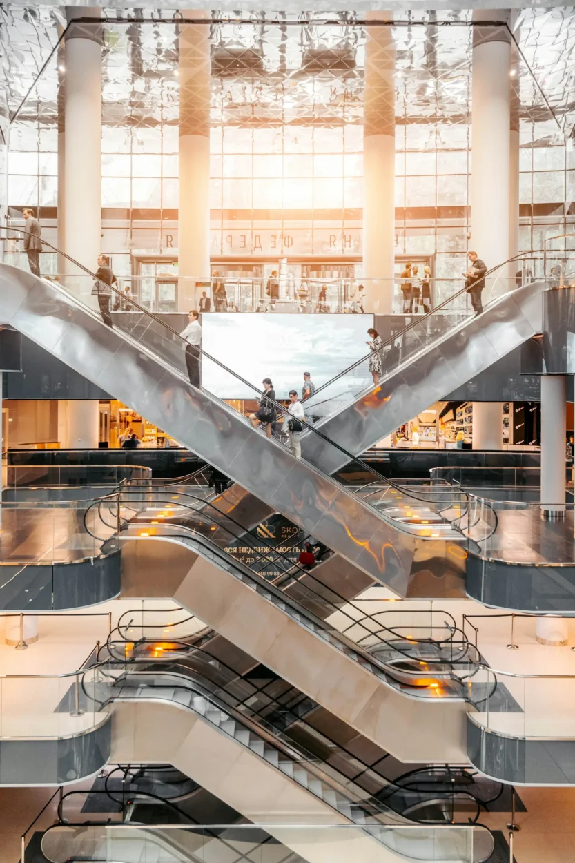 Discover the Benefits of Curvspace Escalators Today